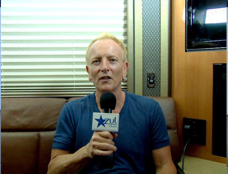 Phil Collen de Def Leppard habla sobre su nuevo Tour – Azul Night TV